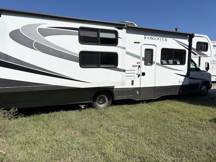 2017 Forest River Forester 3171DS – Dual Slide-Outs, Bunks, & Upgrades ...